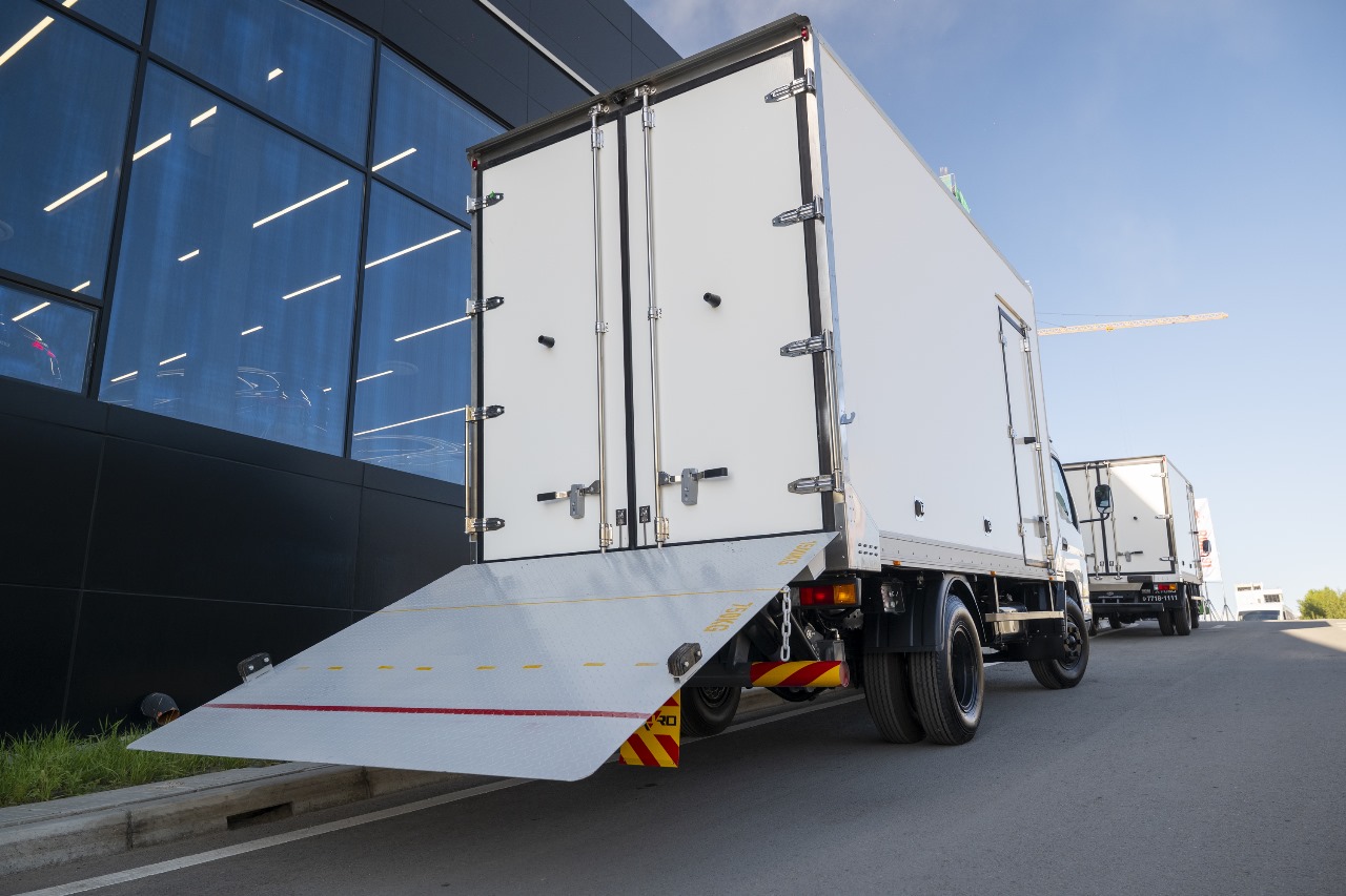 TOTAL COMPOSITES | Expedition Truck Campers & Composite Systems