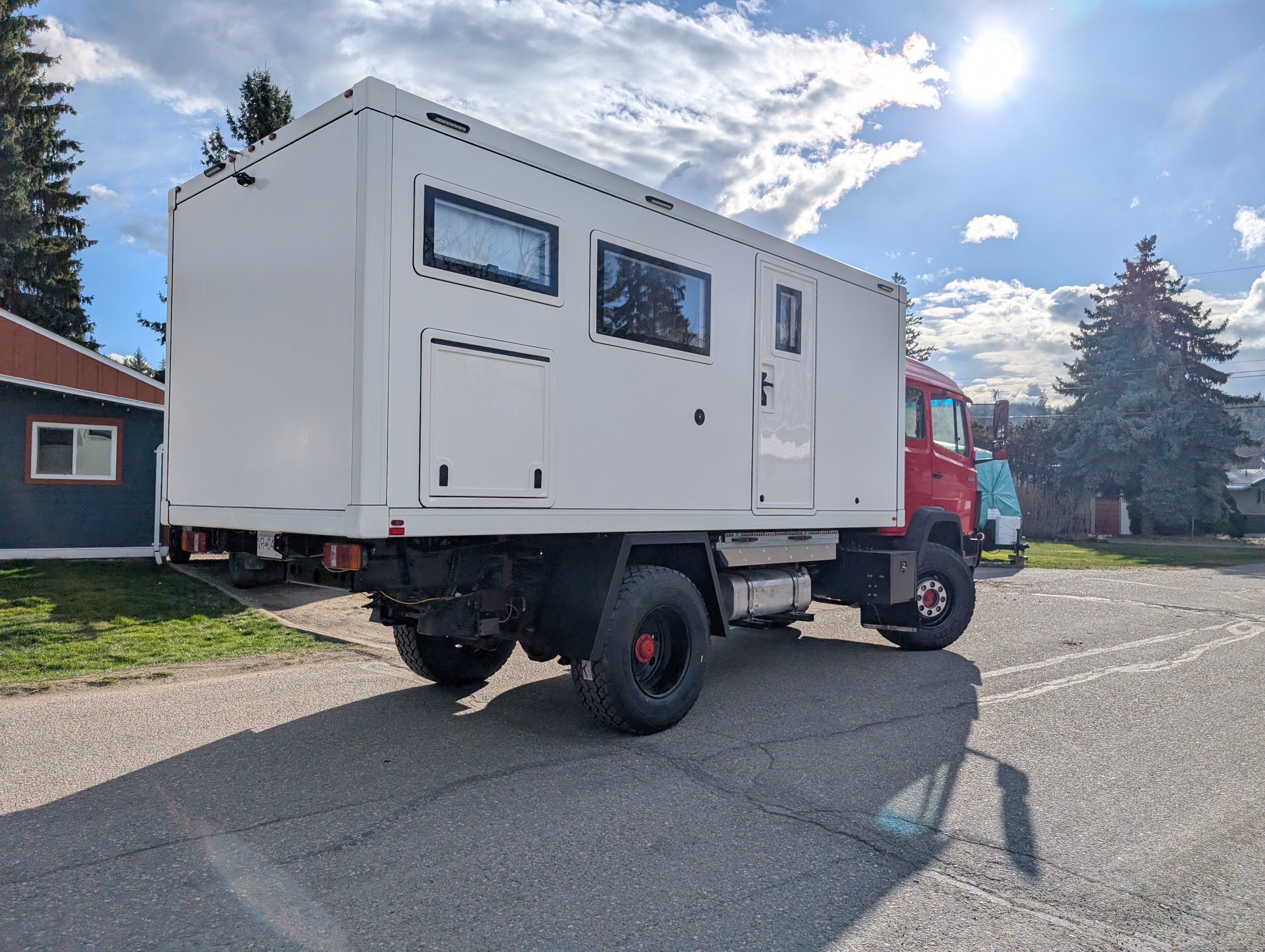 TOTAL COMPOSITES | Expedition Truck Campers & Composite Systems